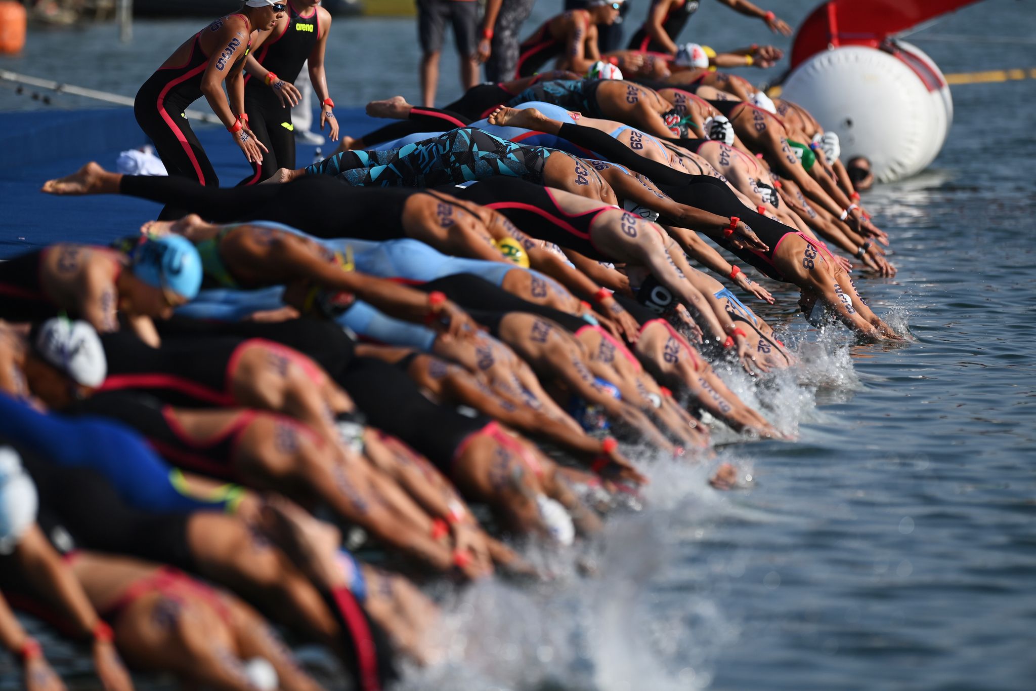 Schwimm-Weltverband unterstützt IOC in Russland-Frage Schwimm-Weltverband unterstützt IOC in Russland-Frage