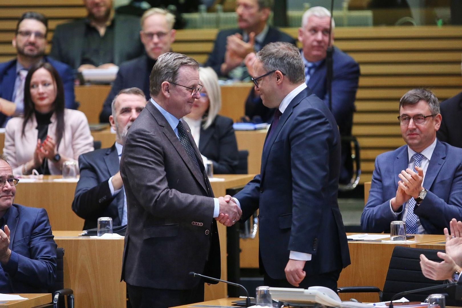 Güllner: Notwendige Allianzen der CDU mit Linken im Osten