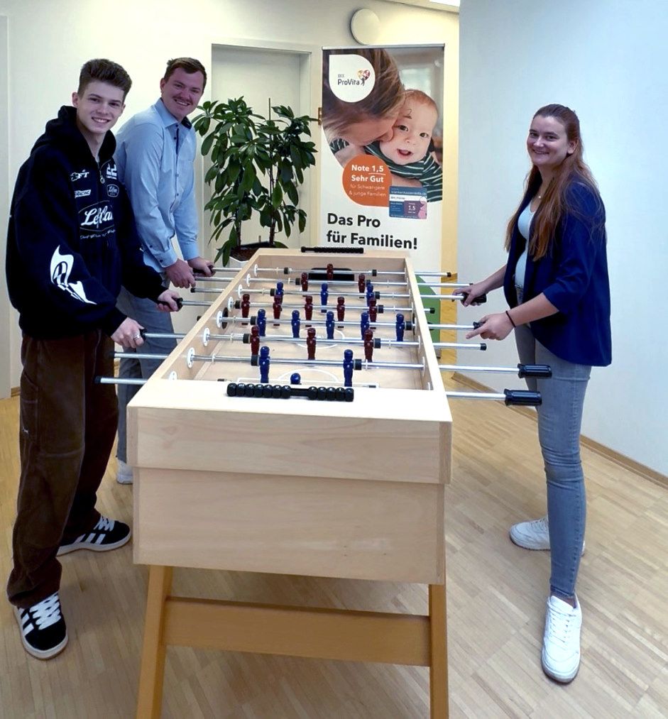 Gemeinsam zum Sieg: Tim Fuchs startet Ausbildung bei der BKK ProVita in ...