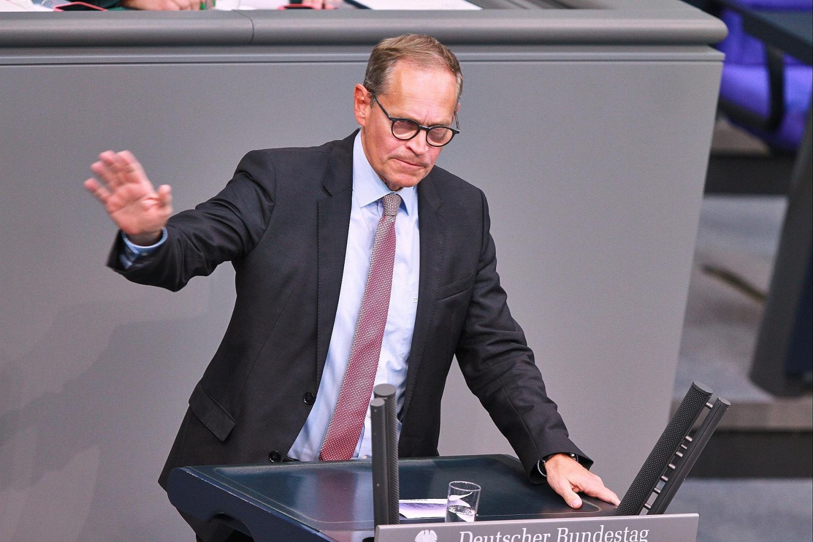 Michael Müller kritisiert SPD-intern eine "Aufgabe der Mitte"