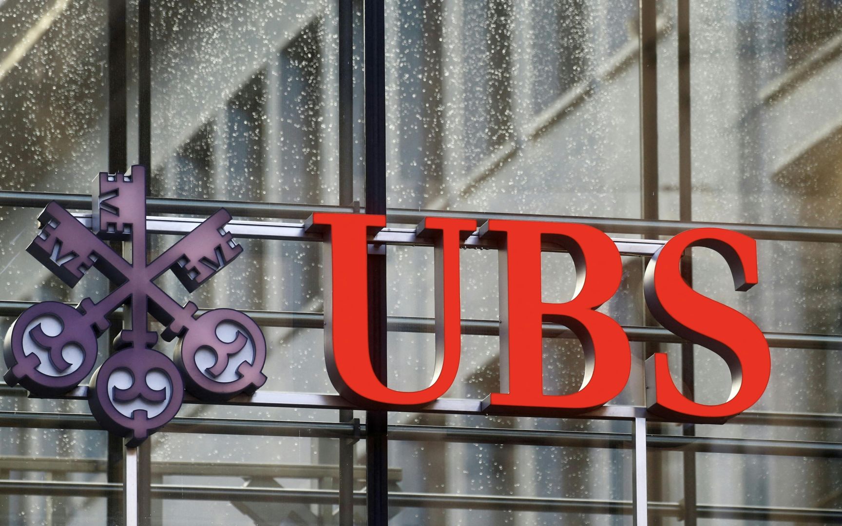 UBS in Gewinnzone, Credit Suisse-Integration läuft